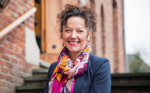 Columns Notariskantoor Mirjam Bos | MiddelPunt Media